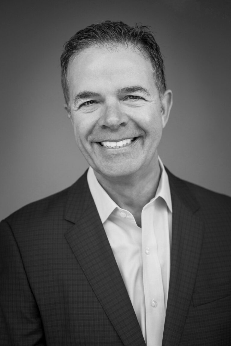 About Us - Multifamily Expertise | Pacific Urban Investors